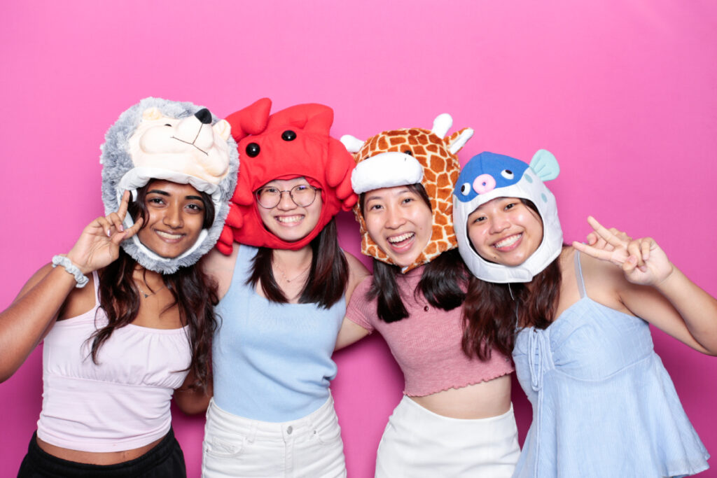 Creative Ways To Turn School Halls Into Children's Day Zones